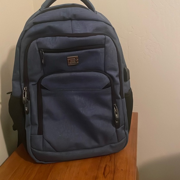 Volher | Bags | Volher Laptop Backpack With Comfort Straps And Lots Of ...